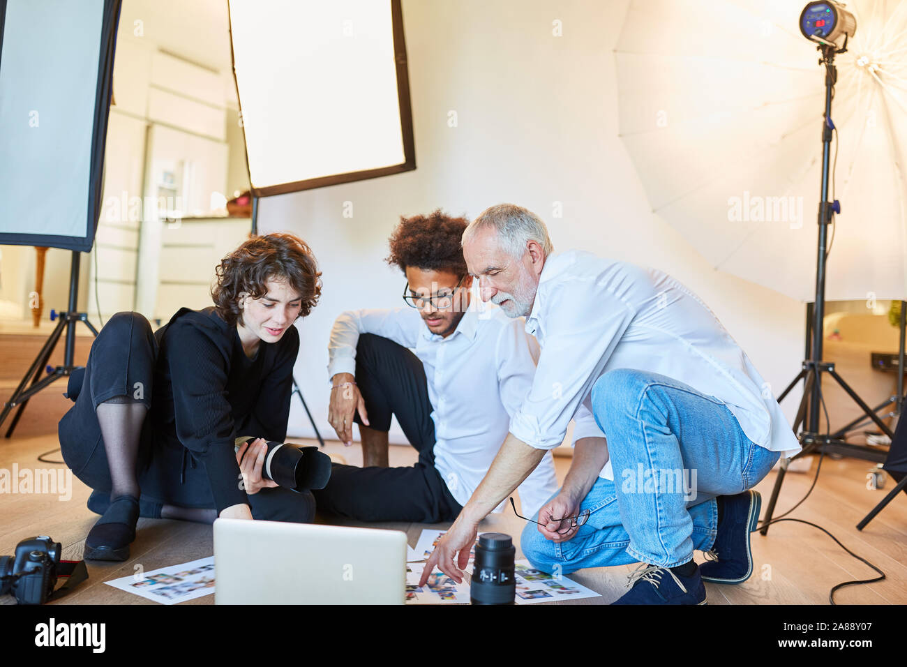 Art director laptop hi-res stock photography and images - Alamy