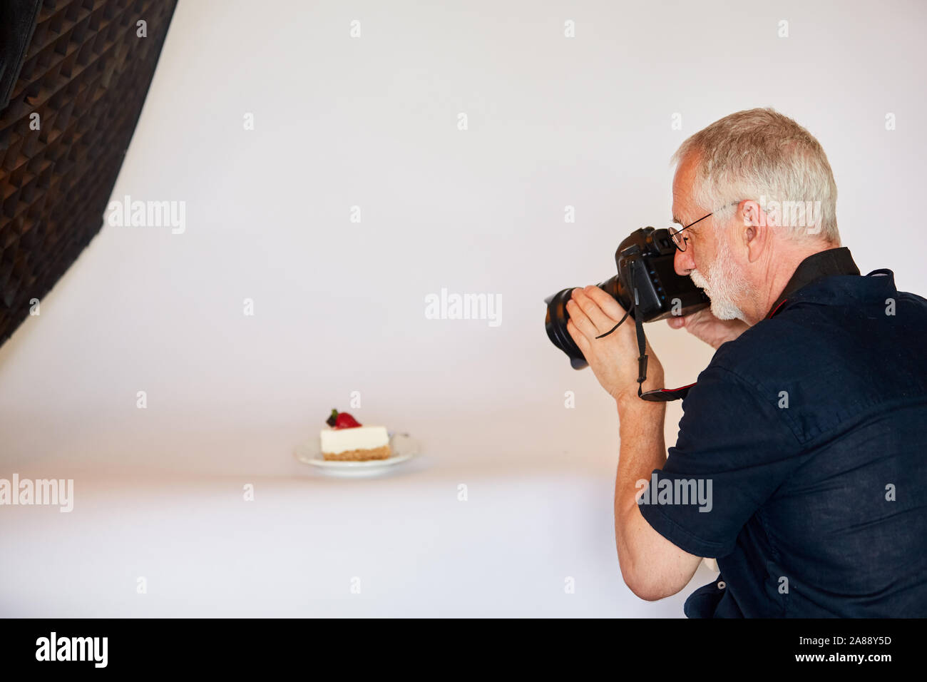 Professional food photographer hi-res stock photography and images - Alamy