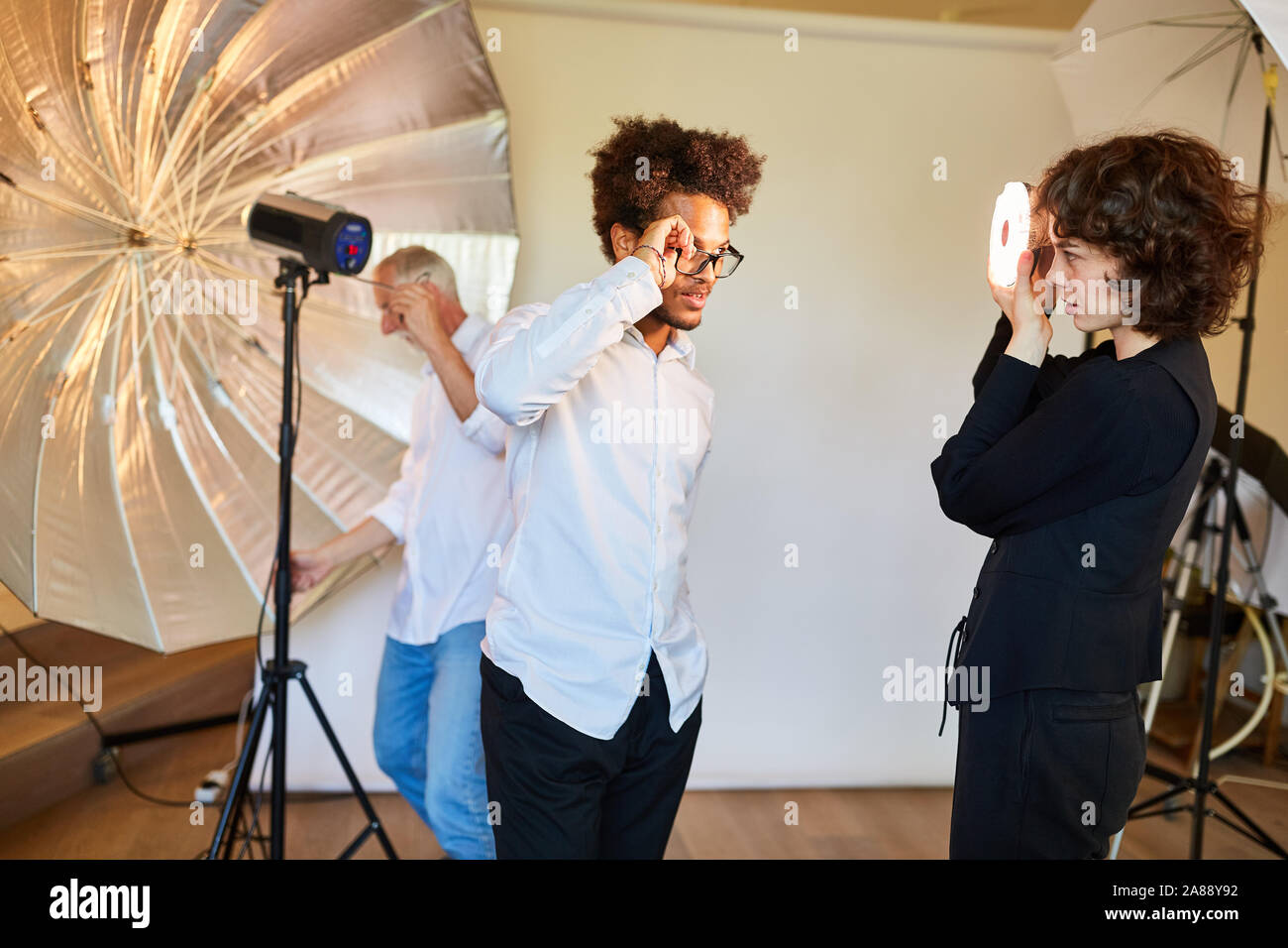 Photo model hi-res stock photography and images - Alamy