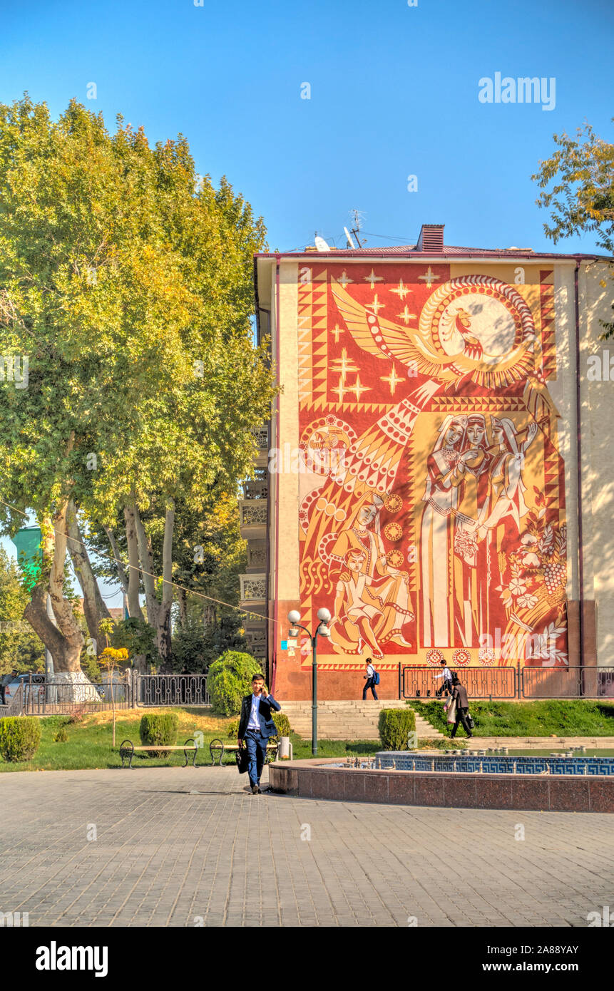Samarkand, Modern city Stock Photo - Alamy