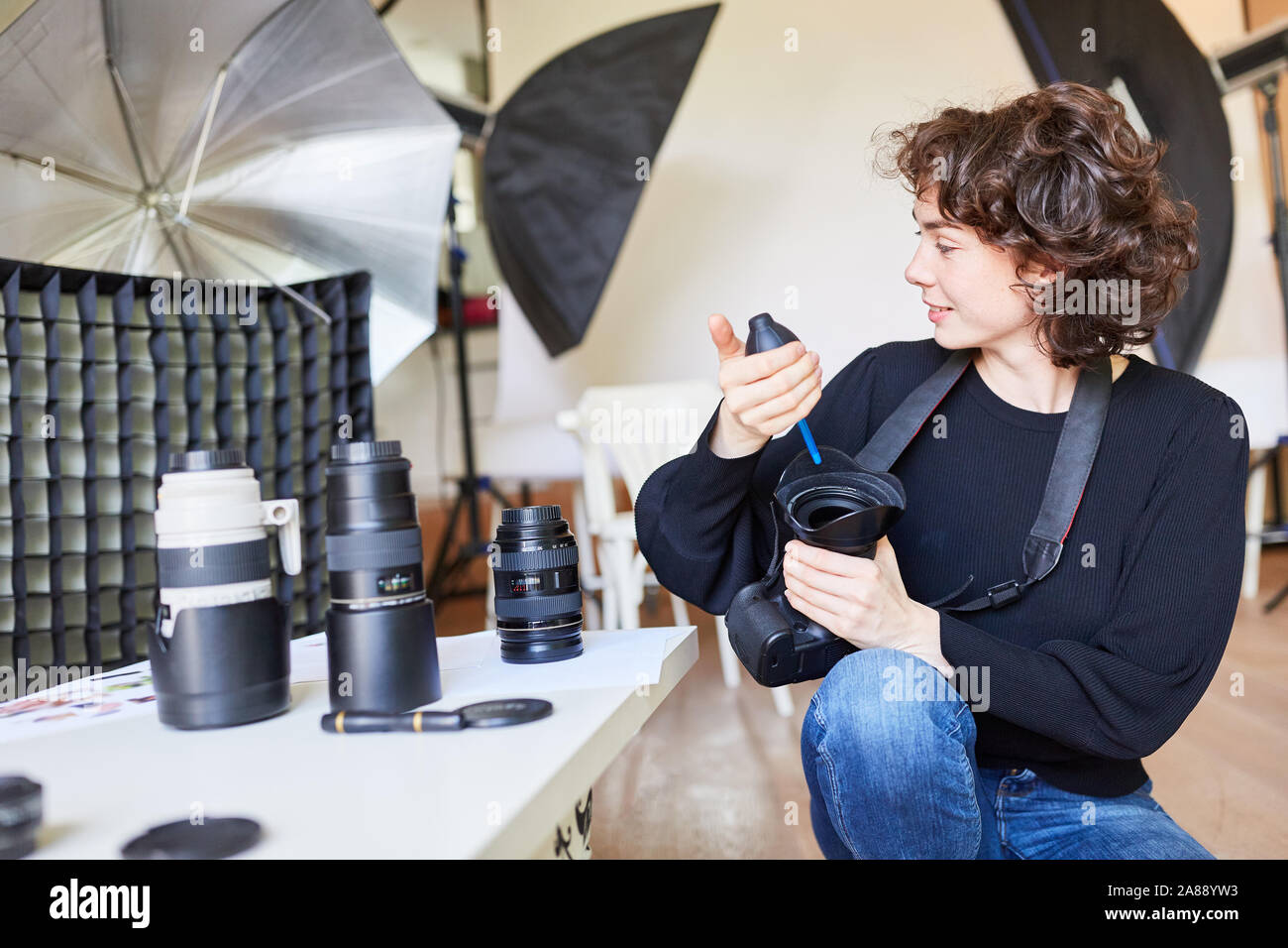 Cleaning camera hi-res stock photography and images - Alamy