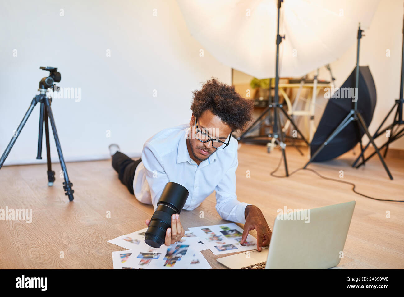 Picture selection hi-res stock photography and images - Alamy