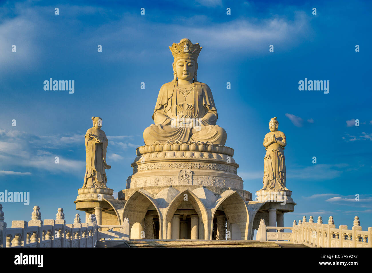 Shiv temple hi-res stock photography and images - Alamy
