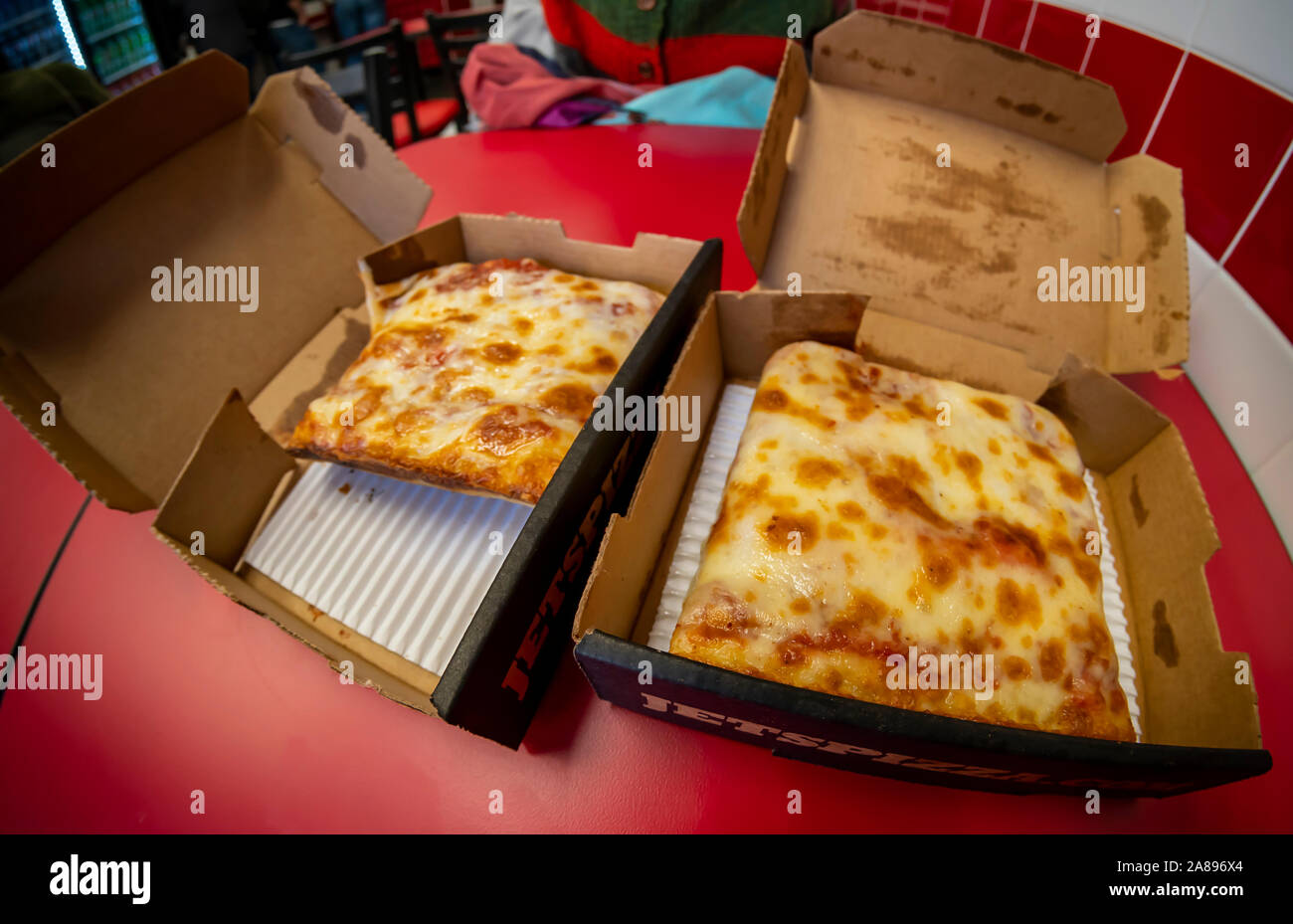 New york style pizza brand hi-res stock photography and images - Alamy