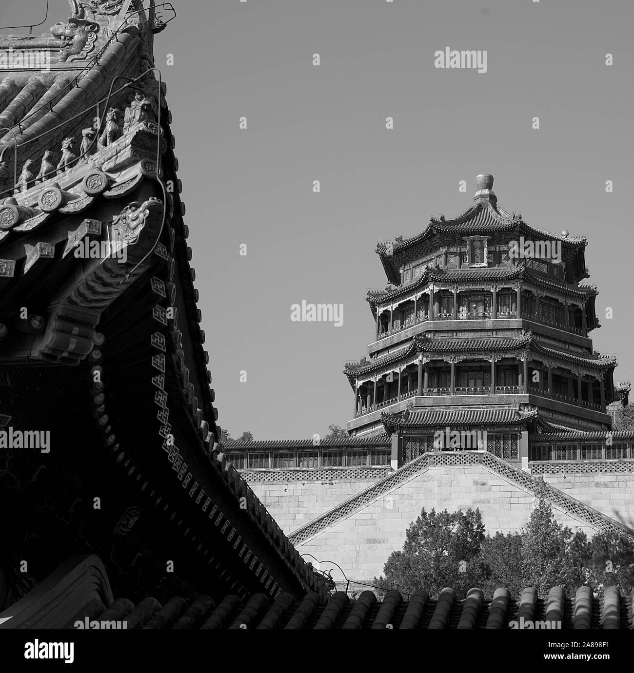 Amazing palace Black and White Stock Photos & Images - Alamy