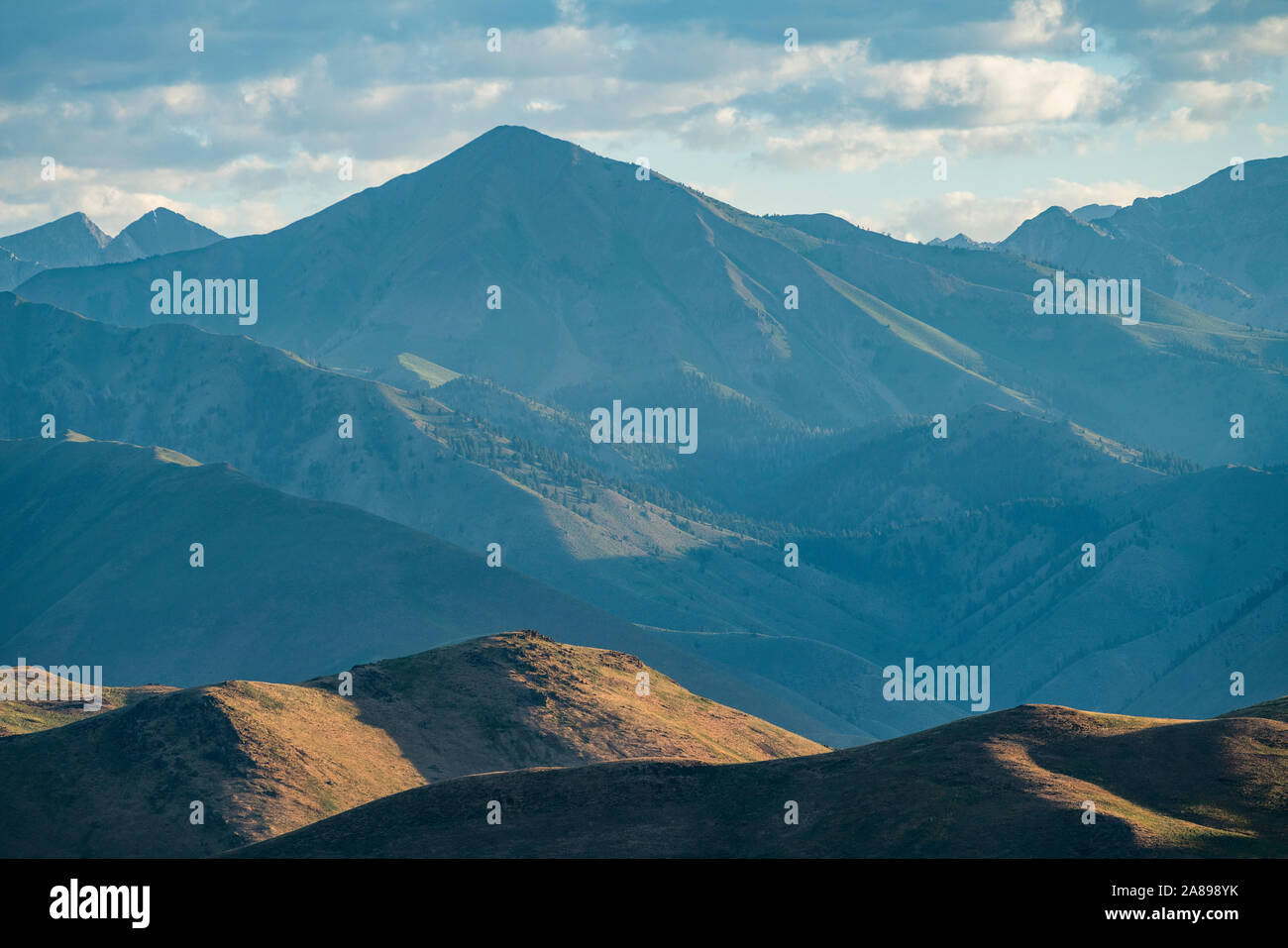 Mountain range in Bellevue, Idaho, USA Stock Photo - Alamy