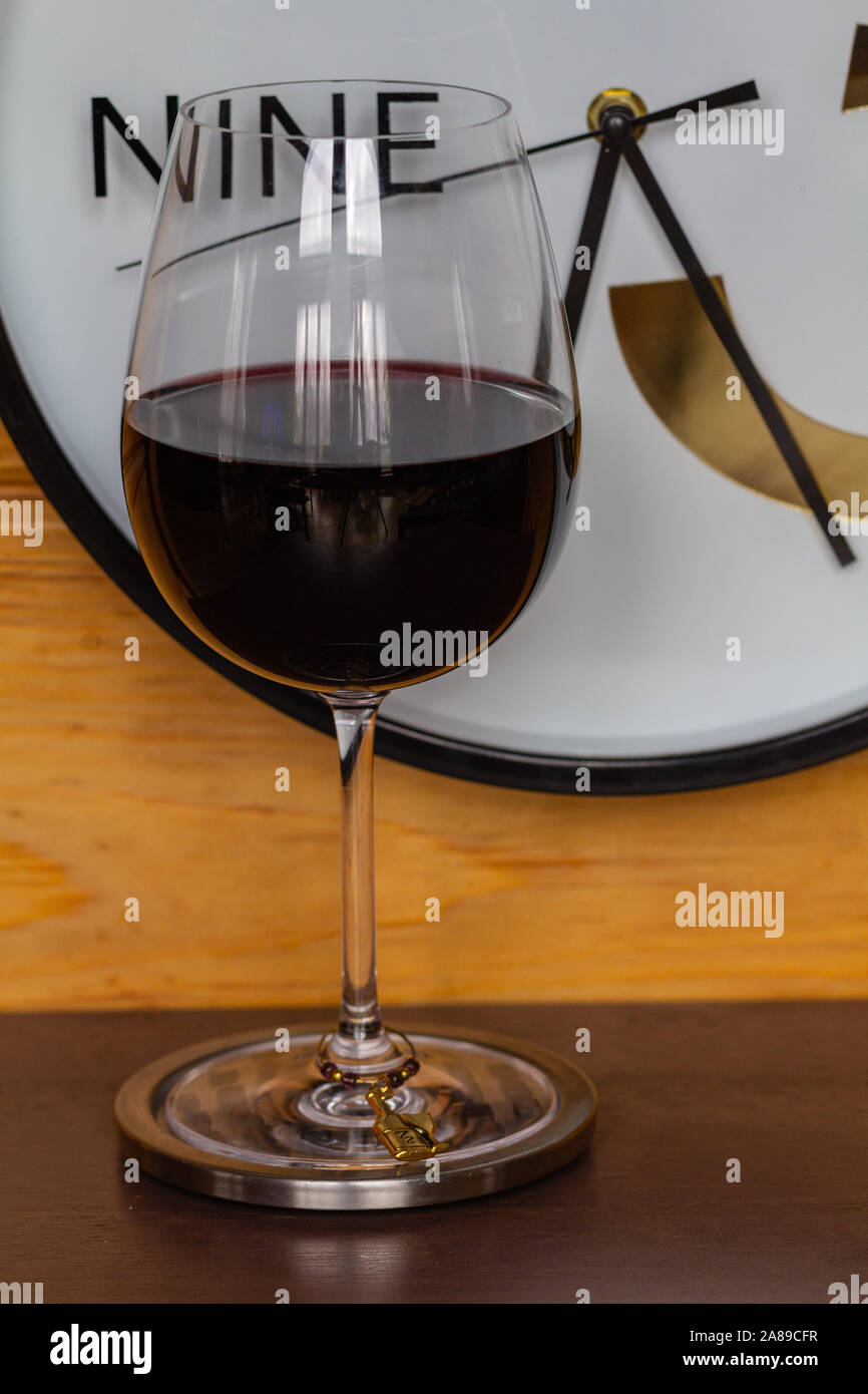 Gold drink coaster hi-res stock photography and images - Alamy