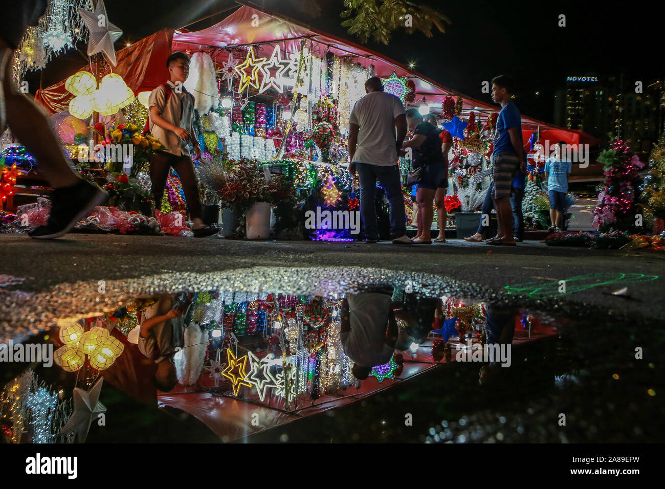 Quezon city market hi-res stock photography and images - Alamy
