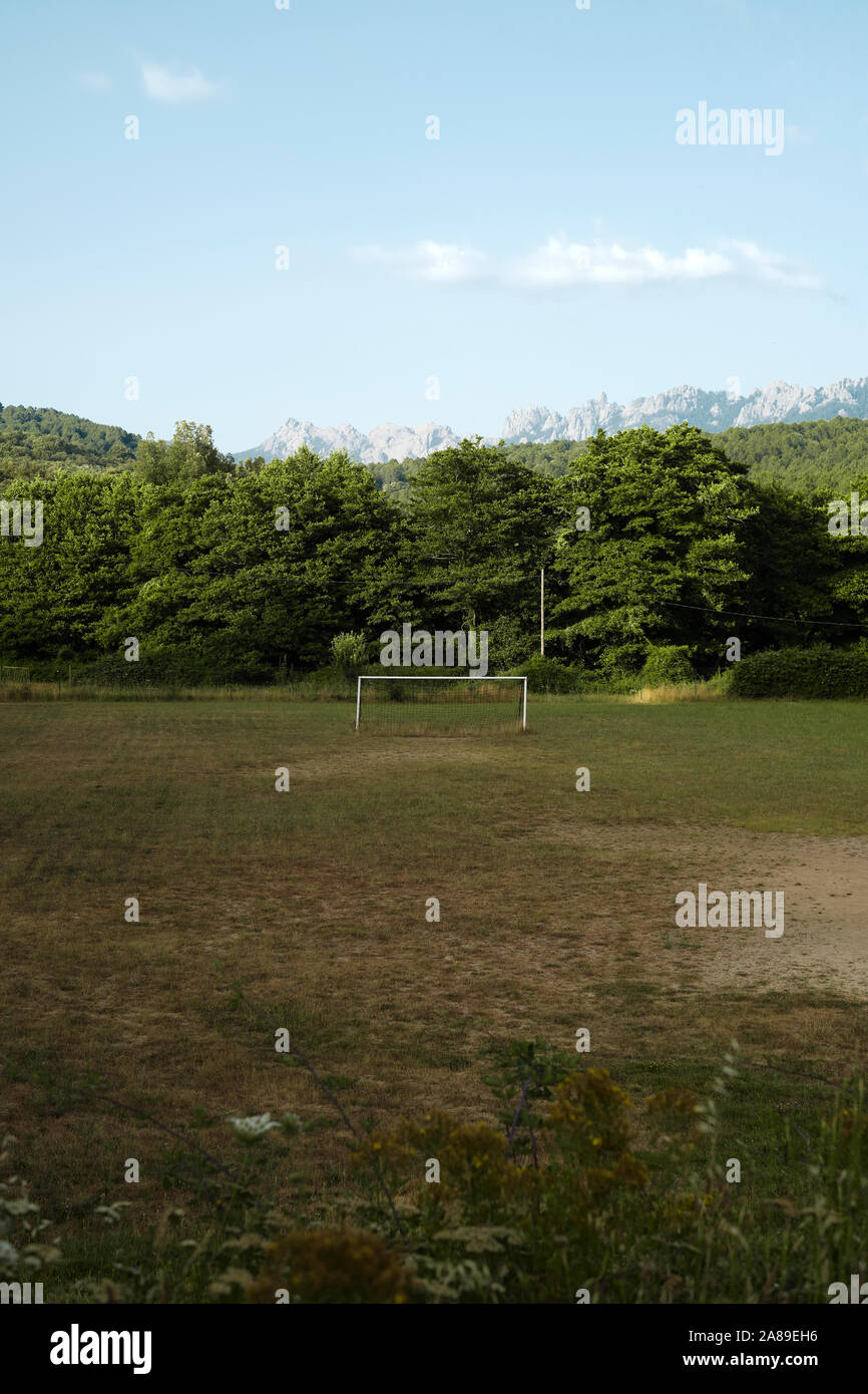 Empty goal hi-res stock photography and images - Alamy