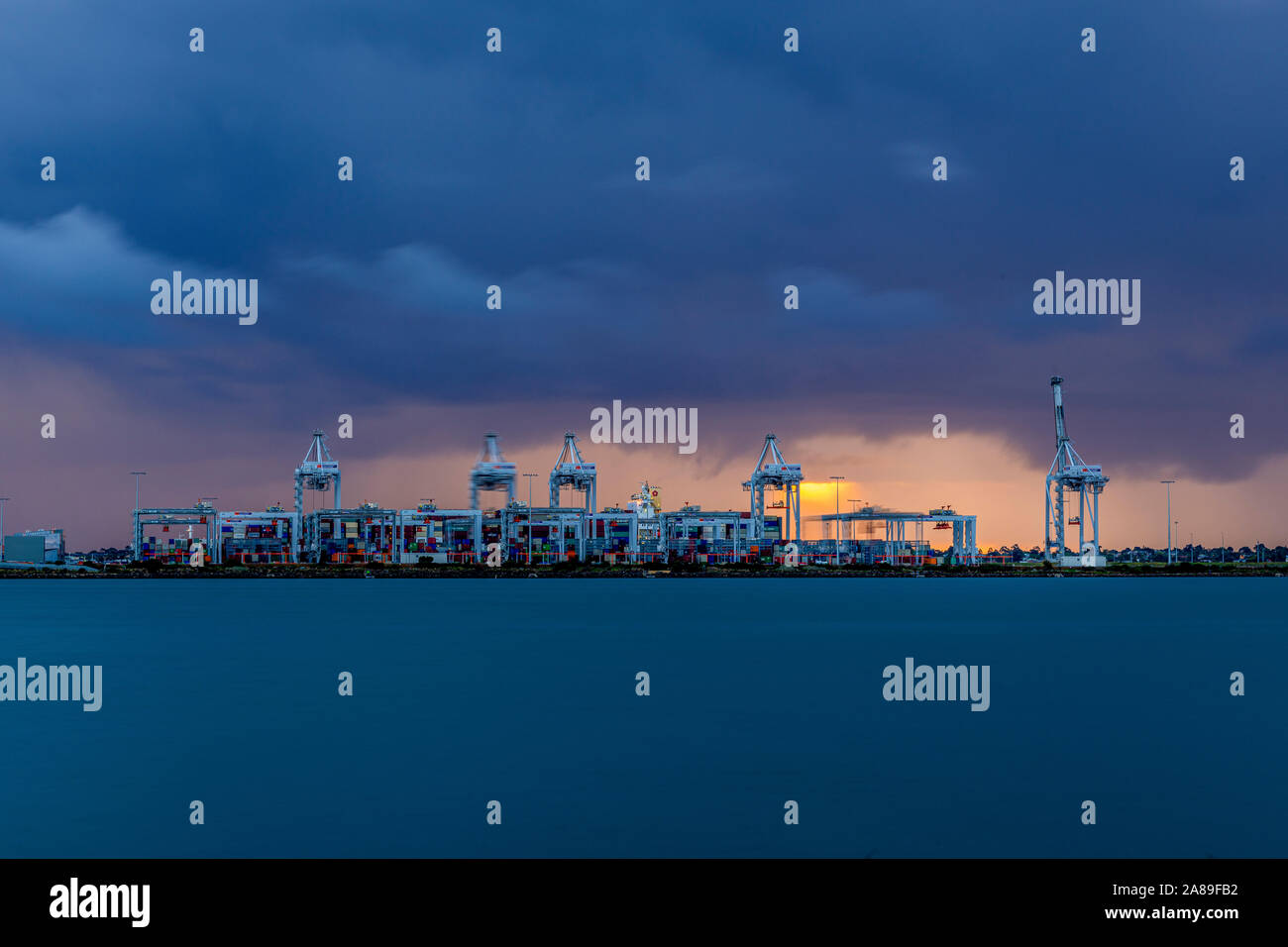 4 Nov 19. Melbourne, Victoria, Australia. Thunderstorm at the Port of ...