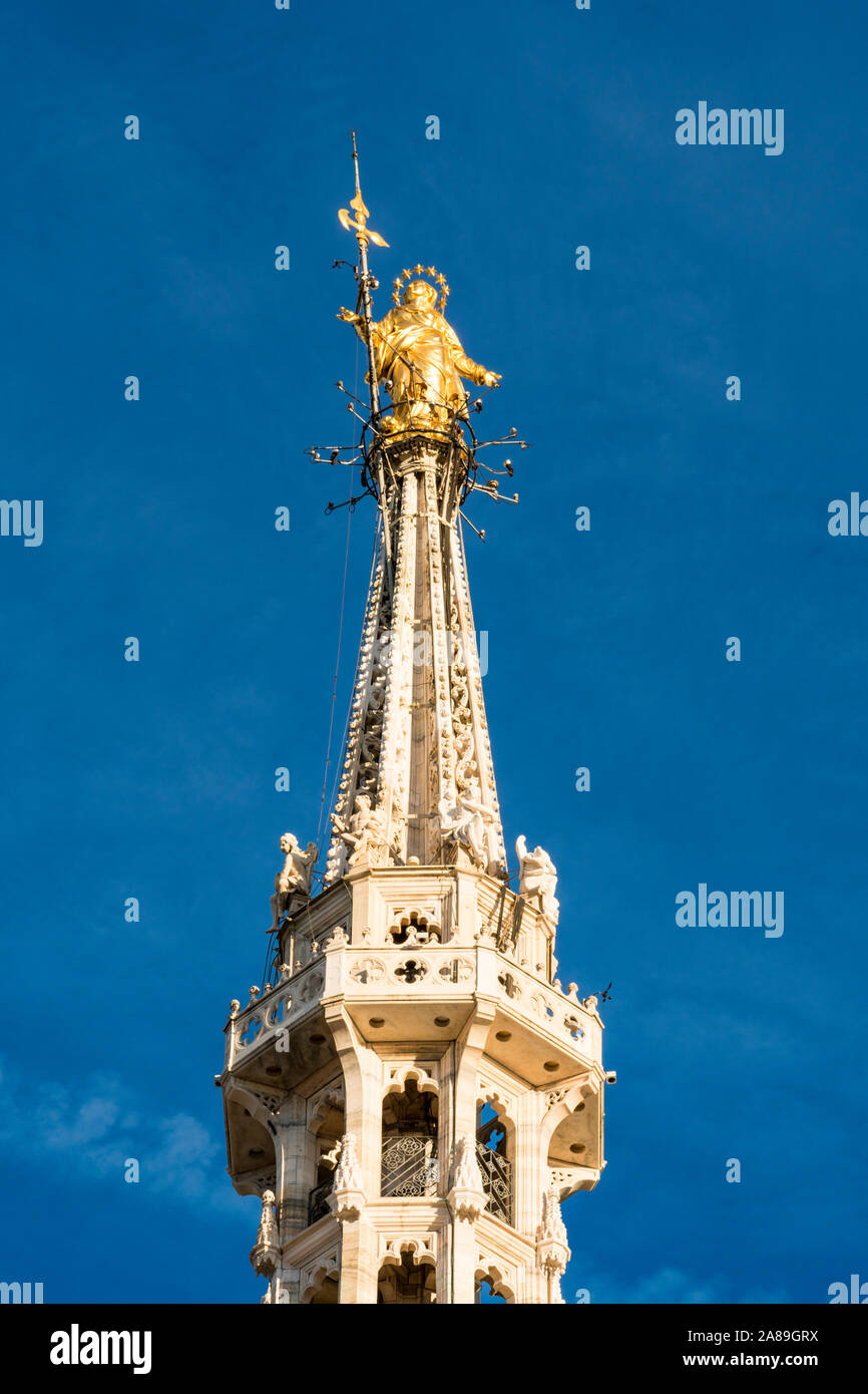 Golden Statue Of Madonna High Resolution Stock Photography and Images ...