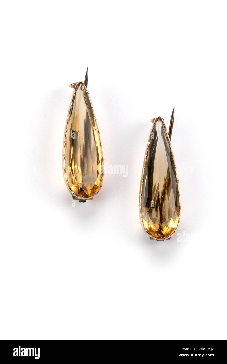 Citrine yellow quartz hi-res stock photography and images - Alamy