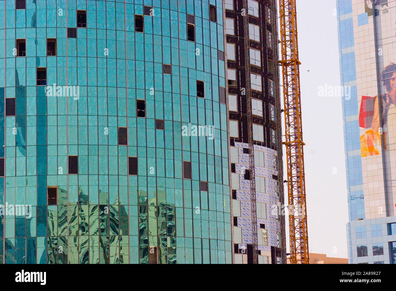 Towering dubai skyscrapers hi-res stock photography and images - Alamy