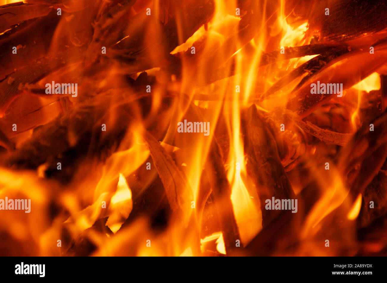 Roaring campfire hi-res stock photography and images - Alamy