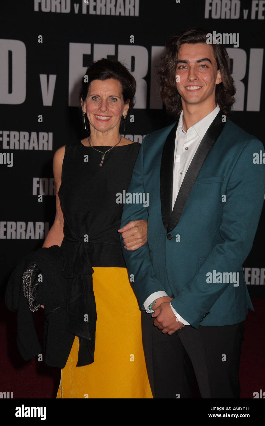 Los Angeles, USA. 04th Nov, 2019. Amber Deane, Larsen Deane 11/04/2019 ...