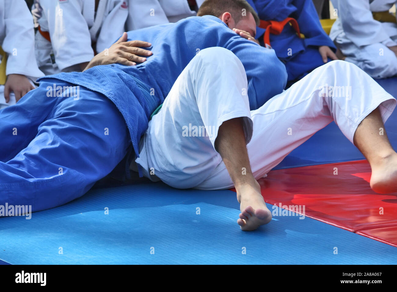 Professional wrestling match hi-res stock photography and images - Alamy