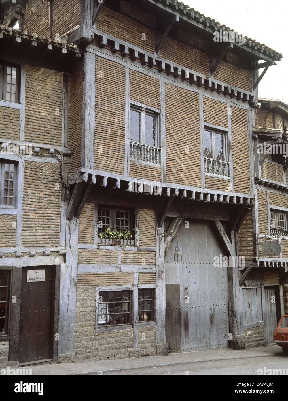 Portalon hi-res stock photography and images - Alamy