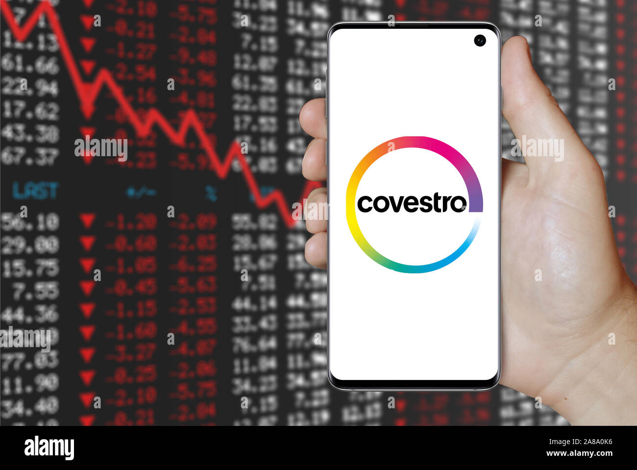 Logo of public company Covestro displayed on a smartphone. Negative ...