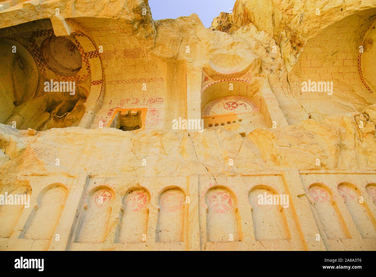 Dragon cave museum hi-res stock photography and images - Alamy