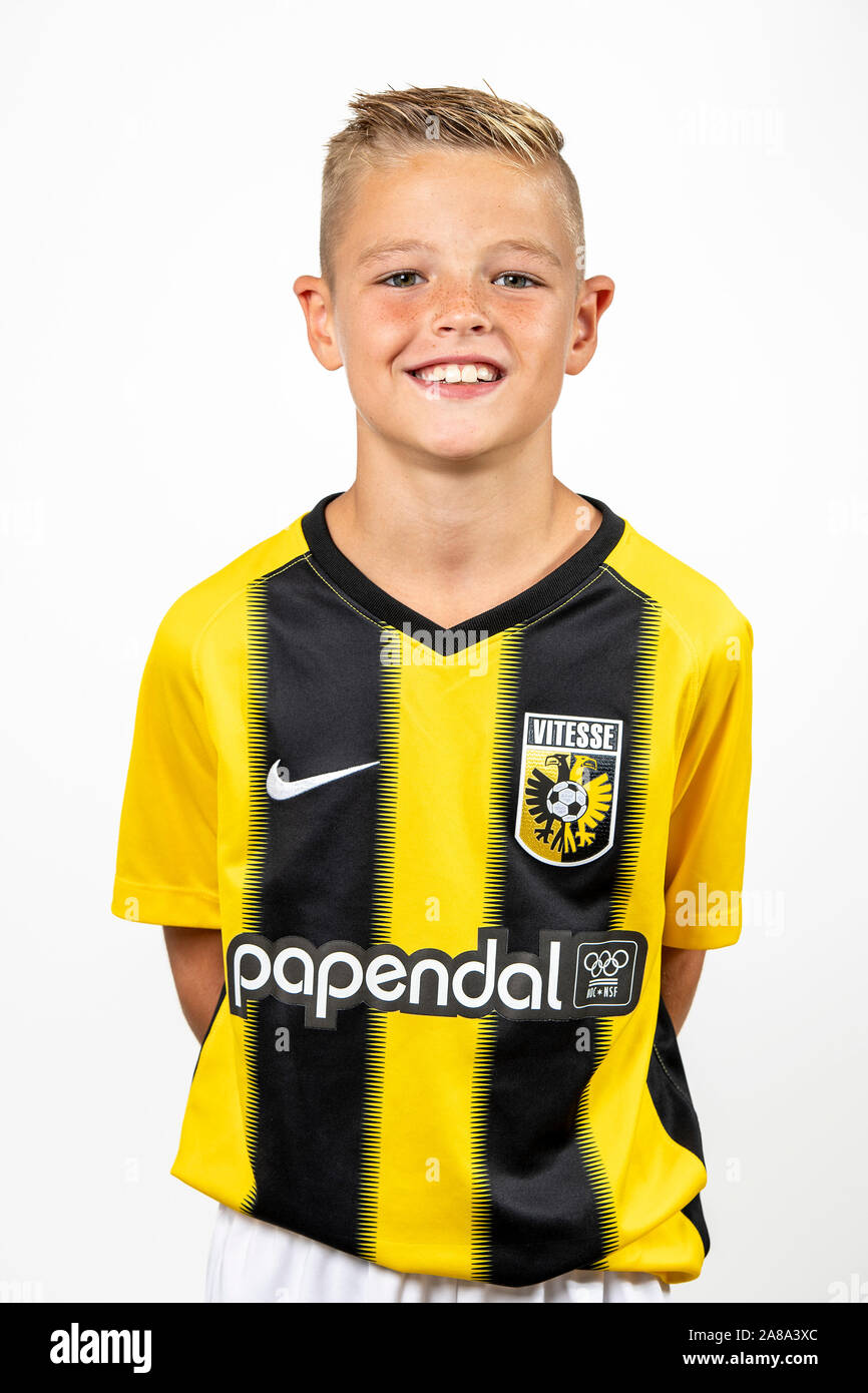Arnhem, Netherlands. 28th Aug, 2019. Vitesse player Bas van den Bosch ...