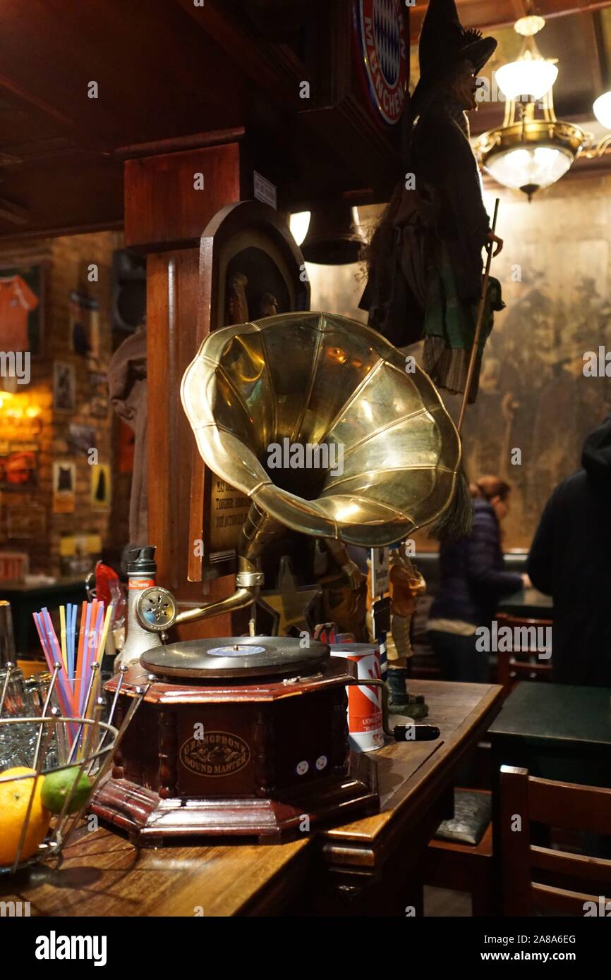 Old gramophone in a restaurant Stock Photo - Alamy