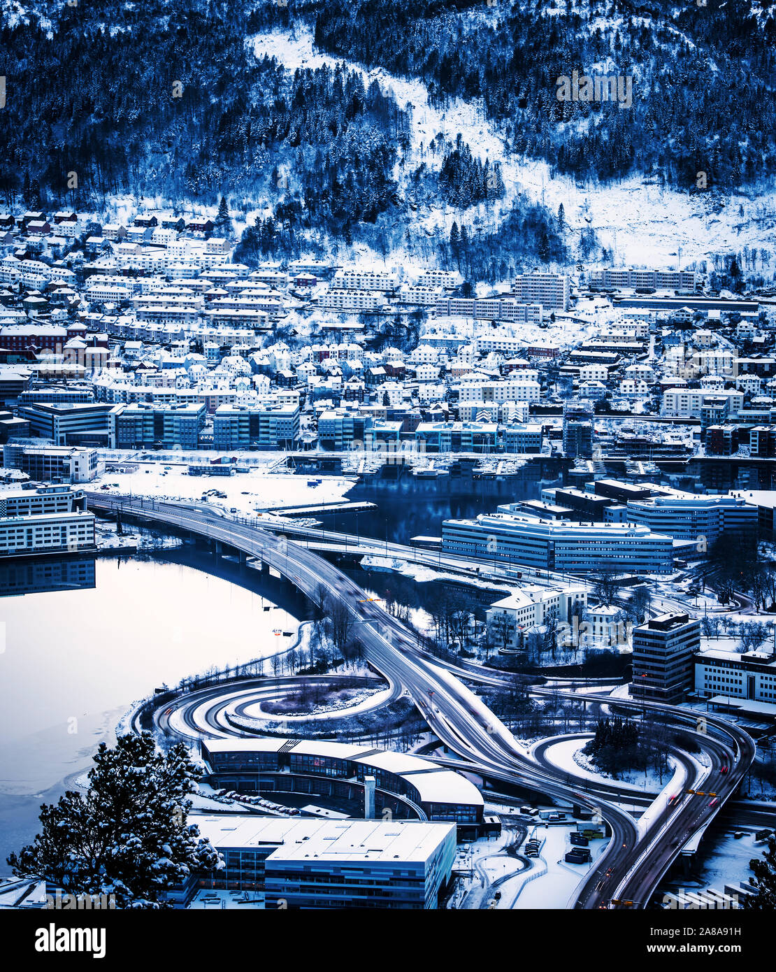 Bergen in winter Stock Photo - Alamy
