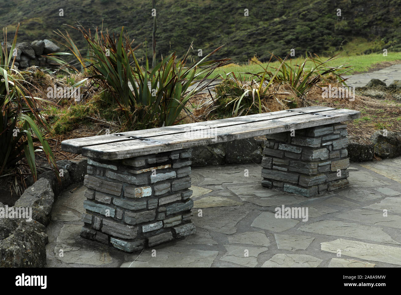 Rast bench hi-res stock photography and images - Alamy