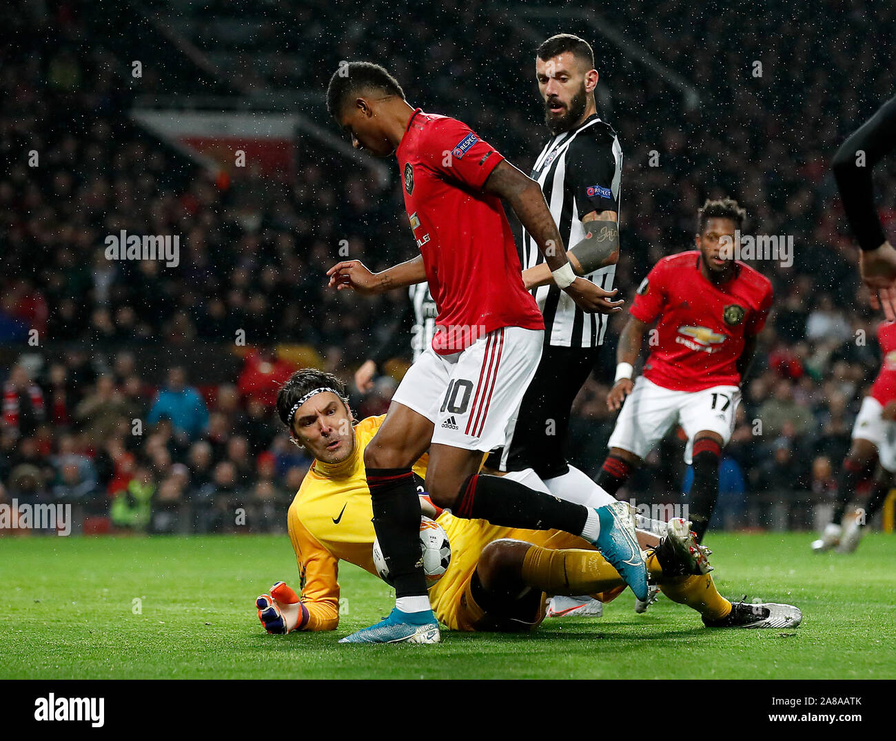 Vladimir stojkovic goalkeeper partizan belgrade hi-res stock ...