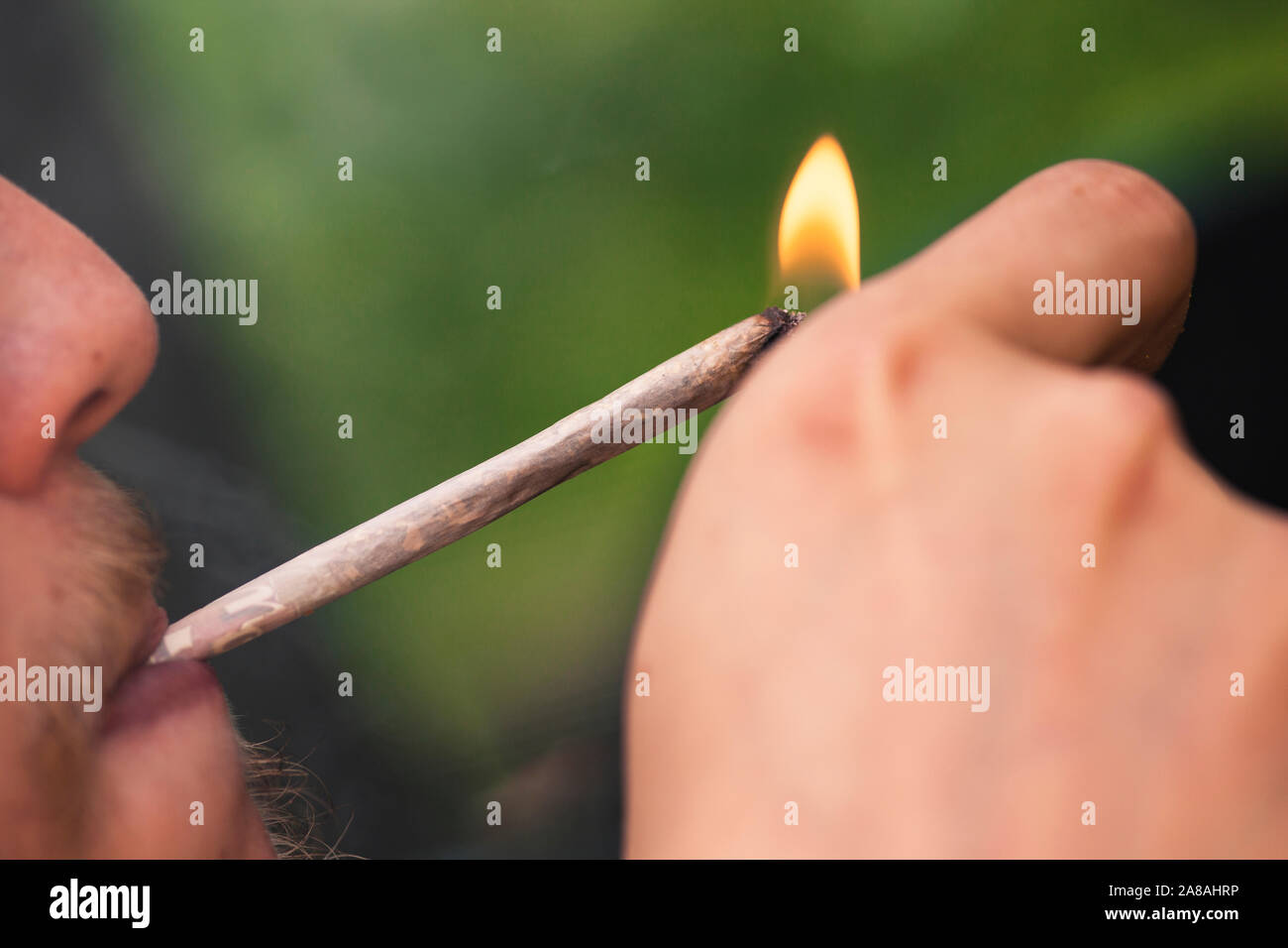 Lit joint white background hi-res stock photography and images - Alamy