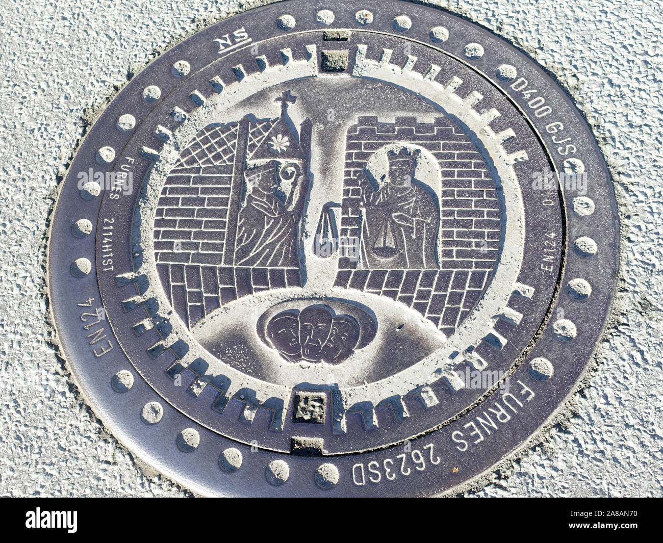 Manhole sign hi-res stock photography and images - Alamy