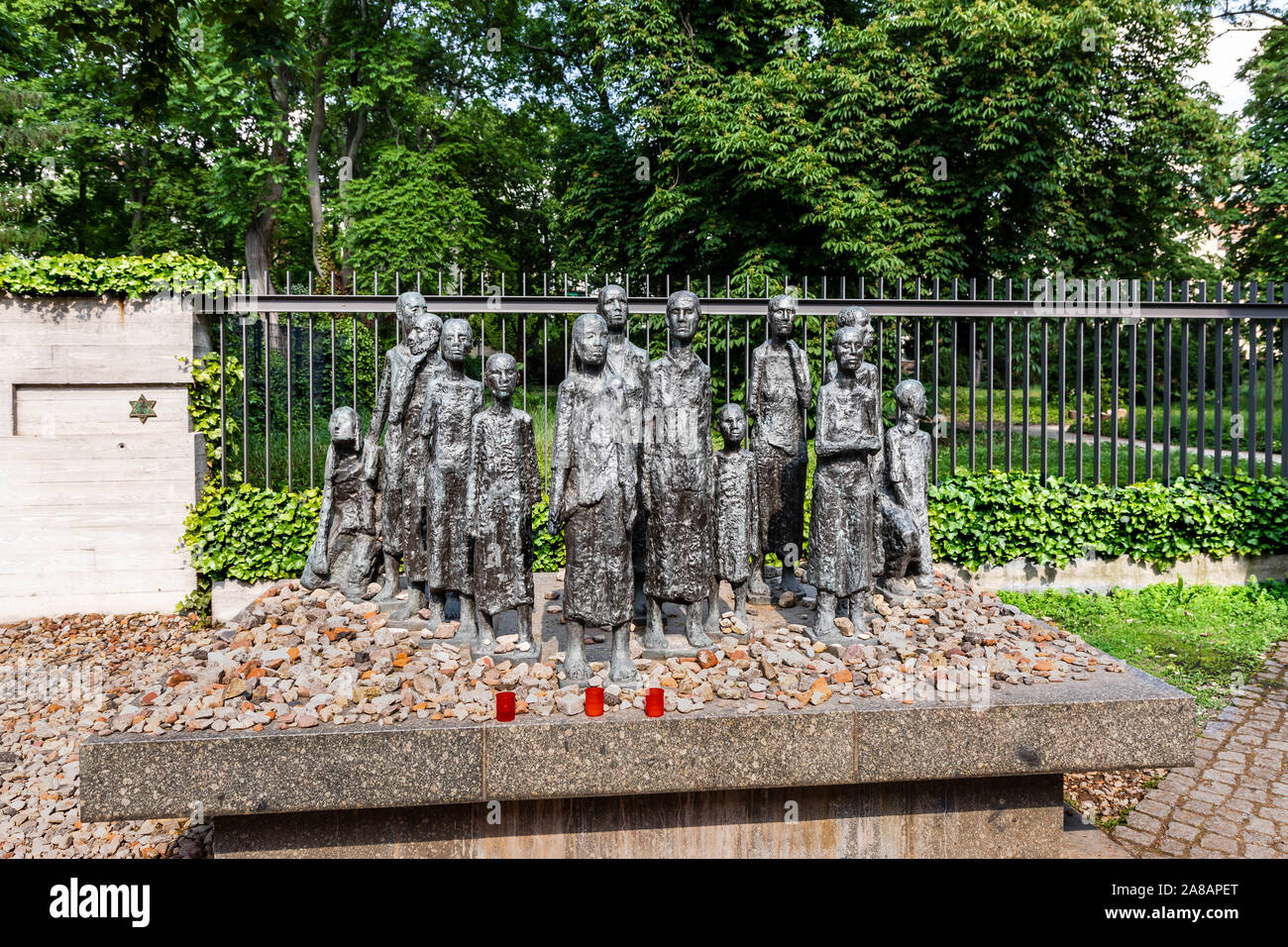 Old jewish cemetery berlin hi-res stock photography and images - Alamy