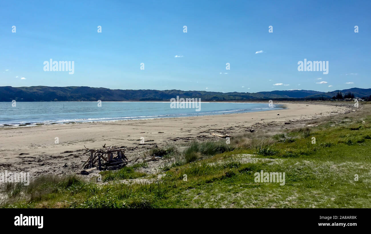 Mahia Beach High Resolution Stock Photography and Images - Alamy