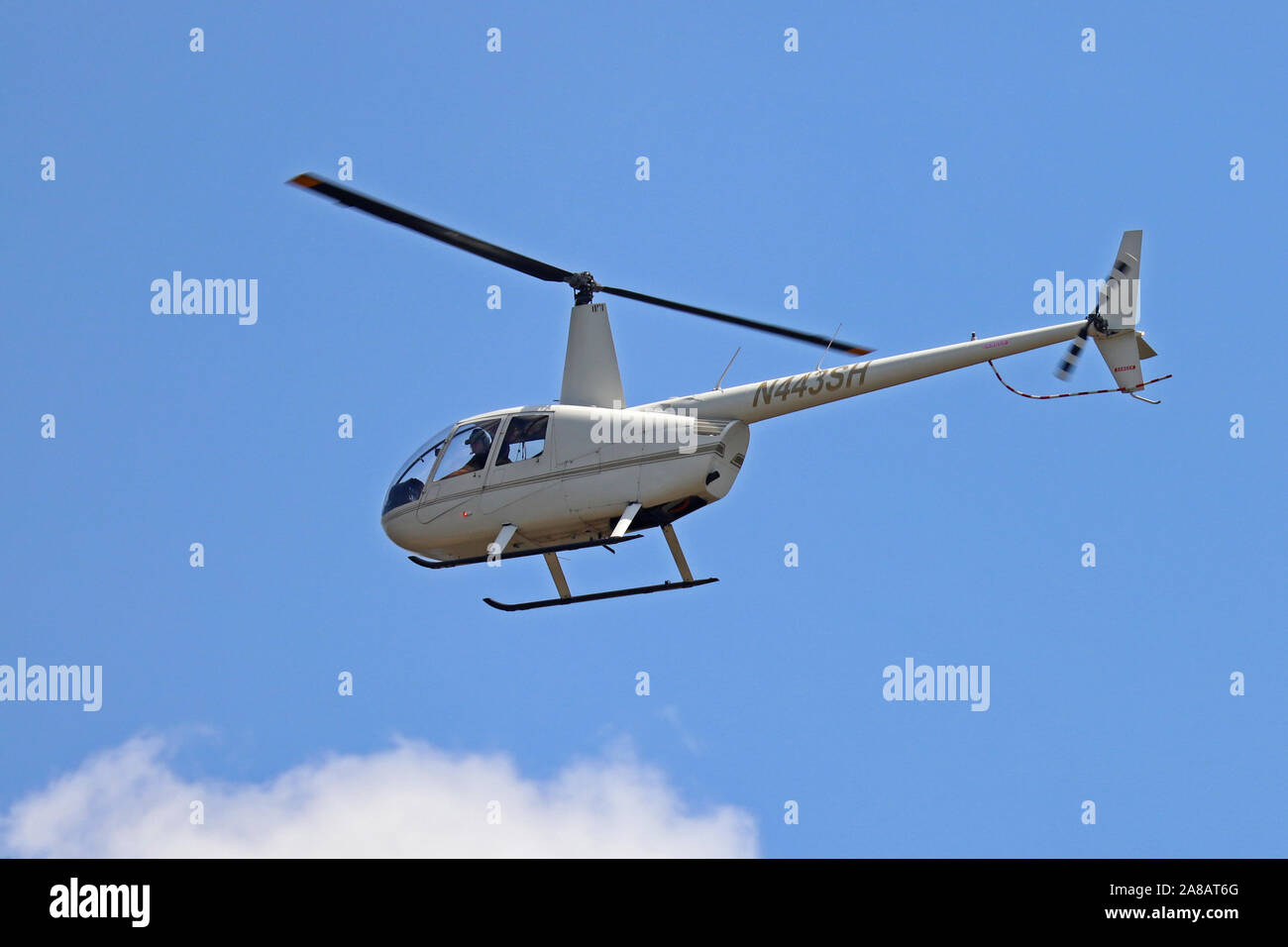 Robinson helicopter company hi-res stock photography and images - Alamy