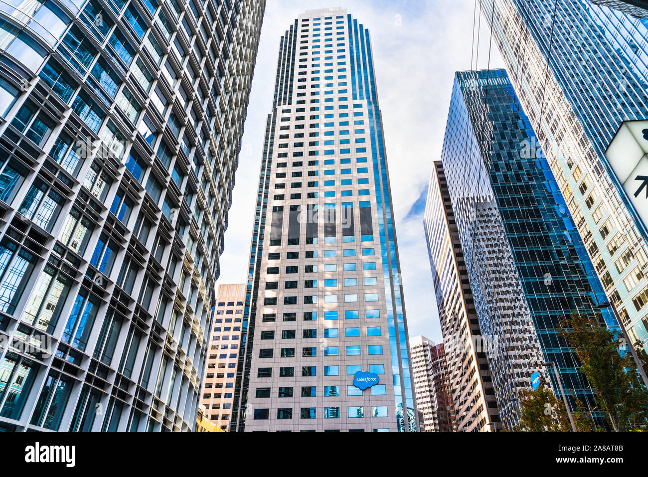 Salesforce headquarters san hi-res stock photography and images - Alamy