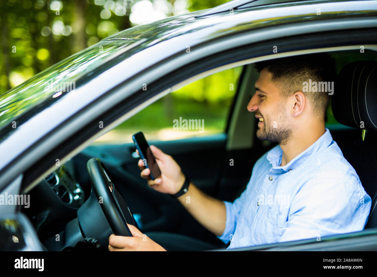 Dangerous multitasking hi-res stock photography and images - Alamy