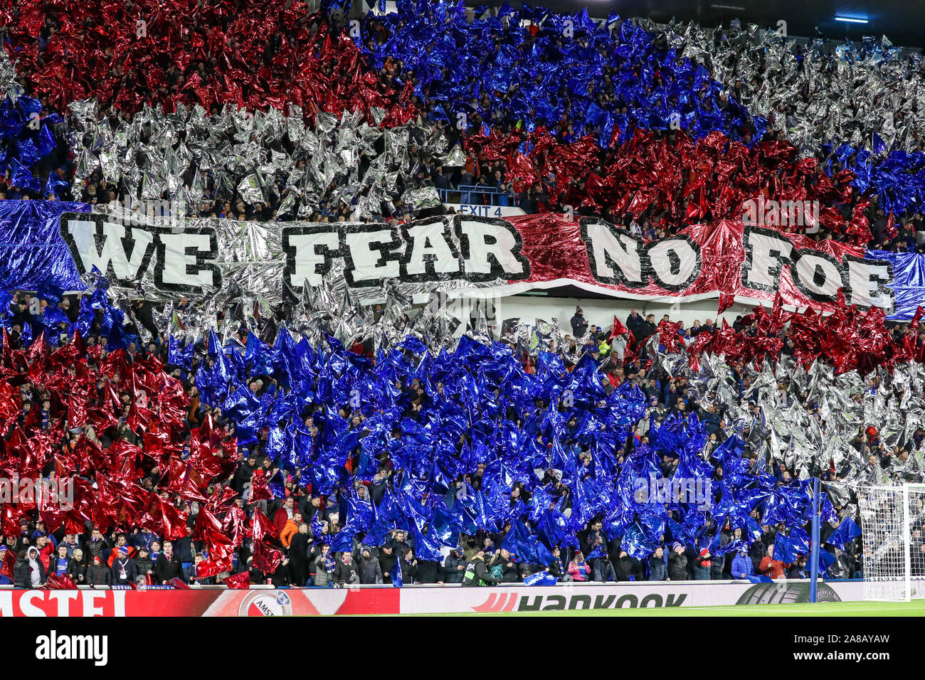 Estadio do dragao crowd hi-res stock photography and images - Alamy