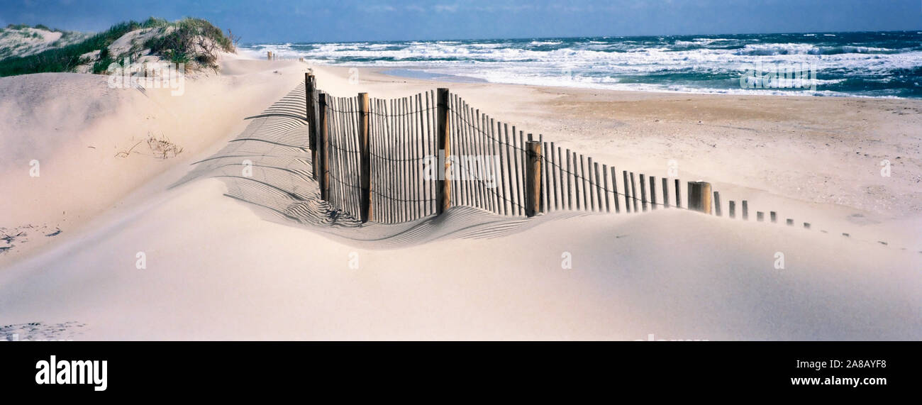 Outer banks beach scene hi-res stock photography and images - Alamy