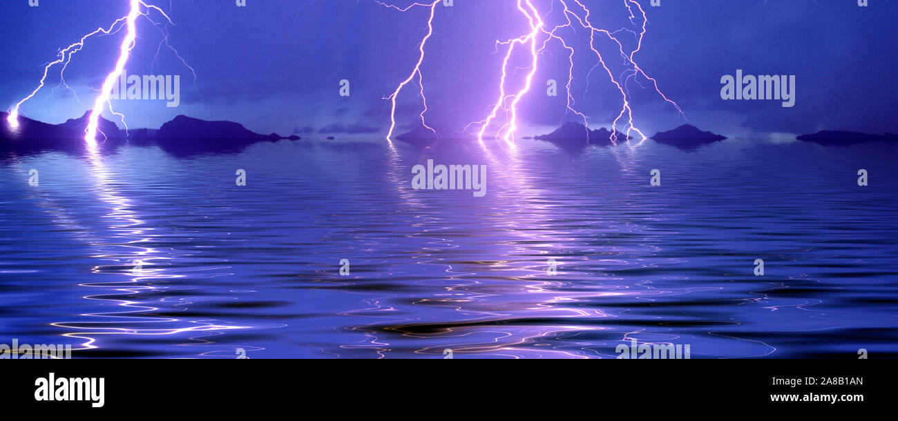 Lightning over the sea Stock Photo - Alamy