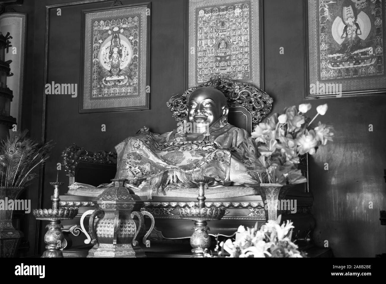 Lamatemple hi-res stock photography and images - Alamy