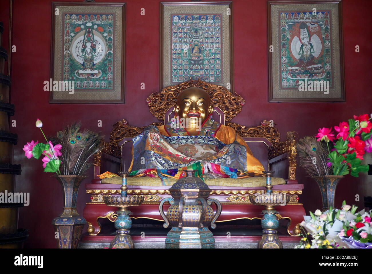 Templelama hi-res stock photography and images - Alamy