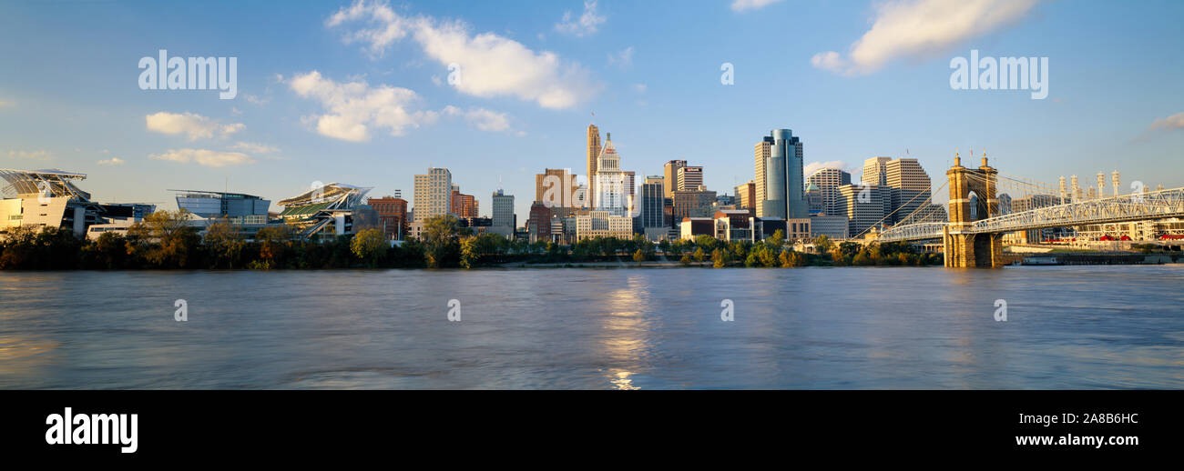 Buildings at the waterfront, Ohio River, Cincinnati, Ohio, USA Stock ...