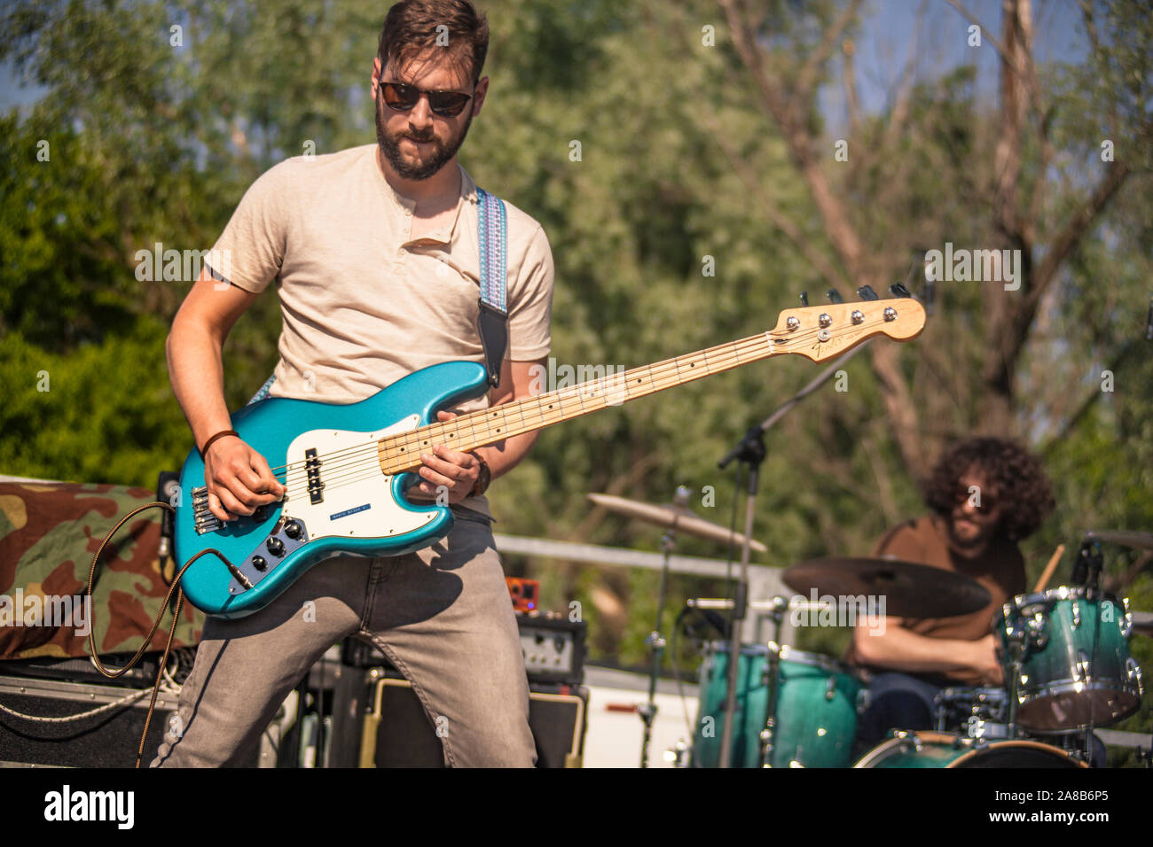 Bassist girl hi-res stock photography and images - Alamy