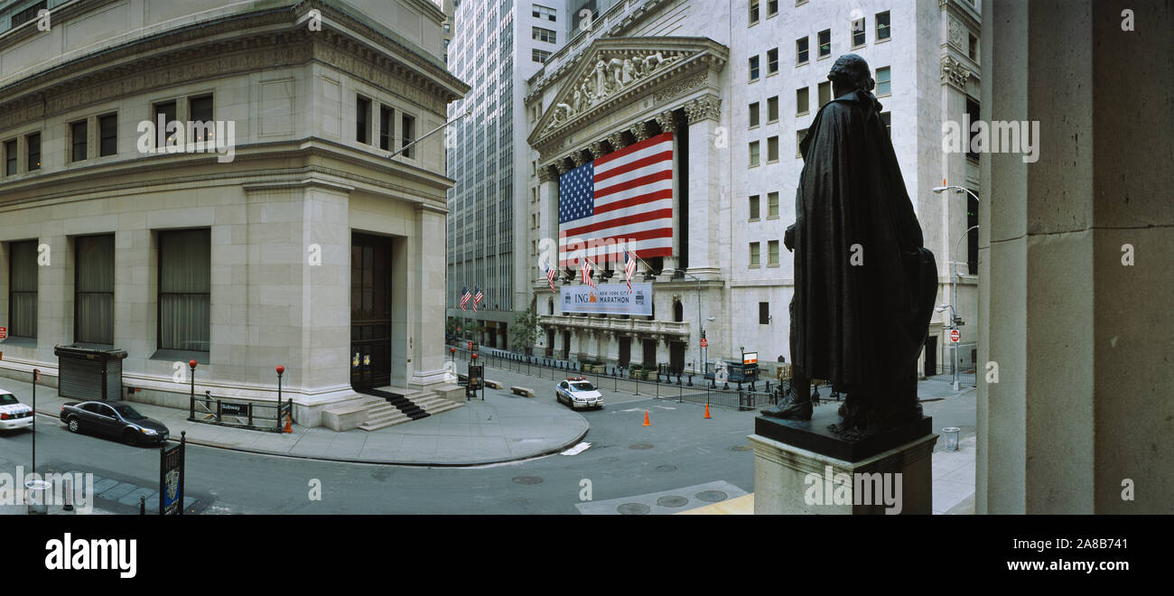 Stock exchange viewed through Federal Hall, New York Stock Exchange ...