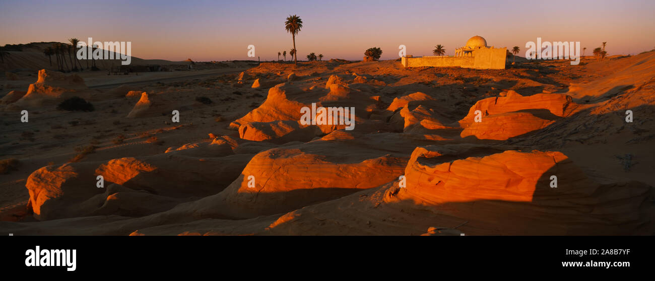 Hill countries hi-res stock photography and images - Alamy