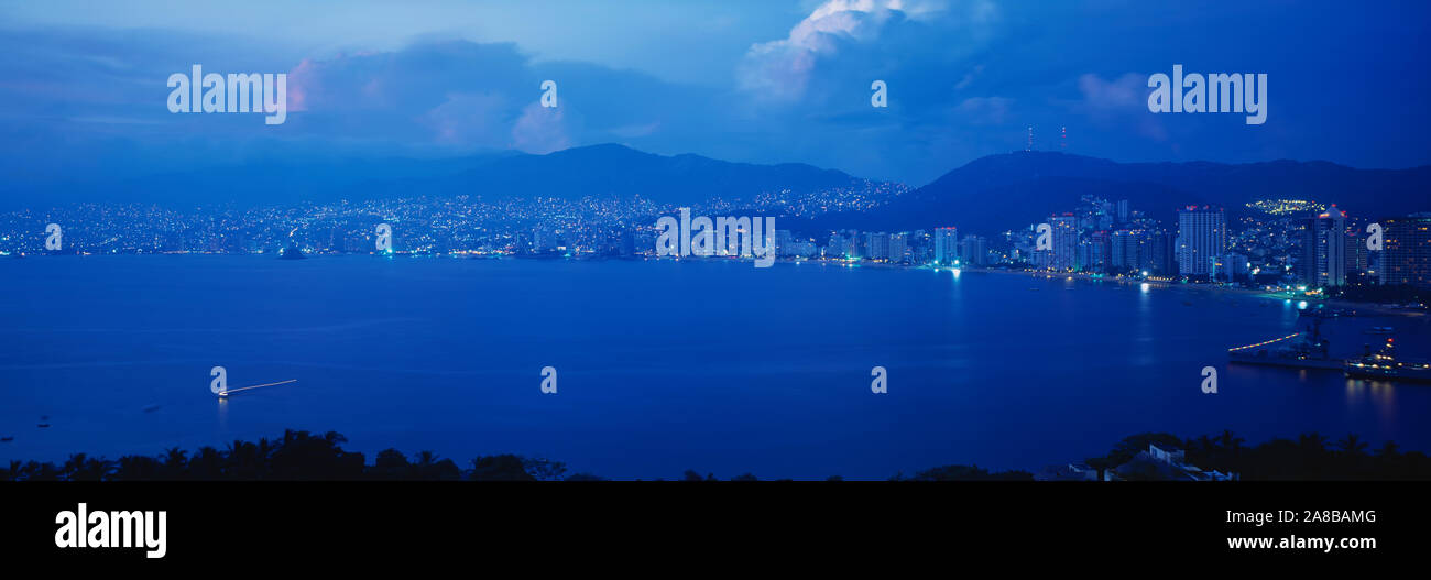Panorama of acapulco hi-res stock photography and images - Alamy