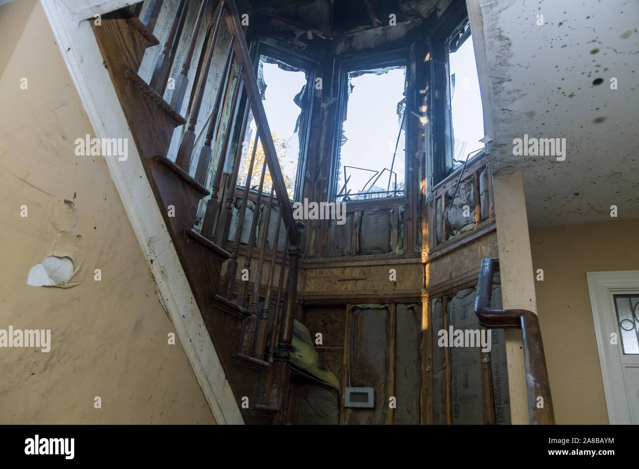 House burned after the fire interior room inside Stock Photo - Alamy