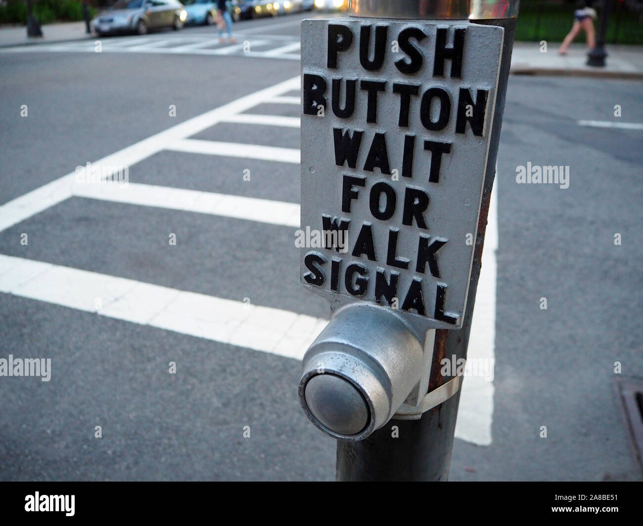 Pedestrian crosswalk signal button usa hi-res stock photography and ...