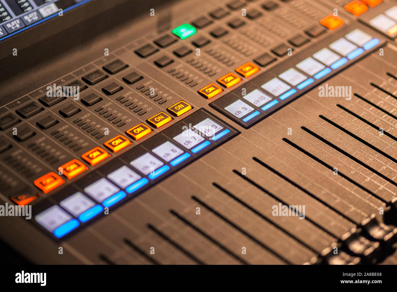 Multitrack hi-res stock photography and images - Alamy