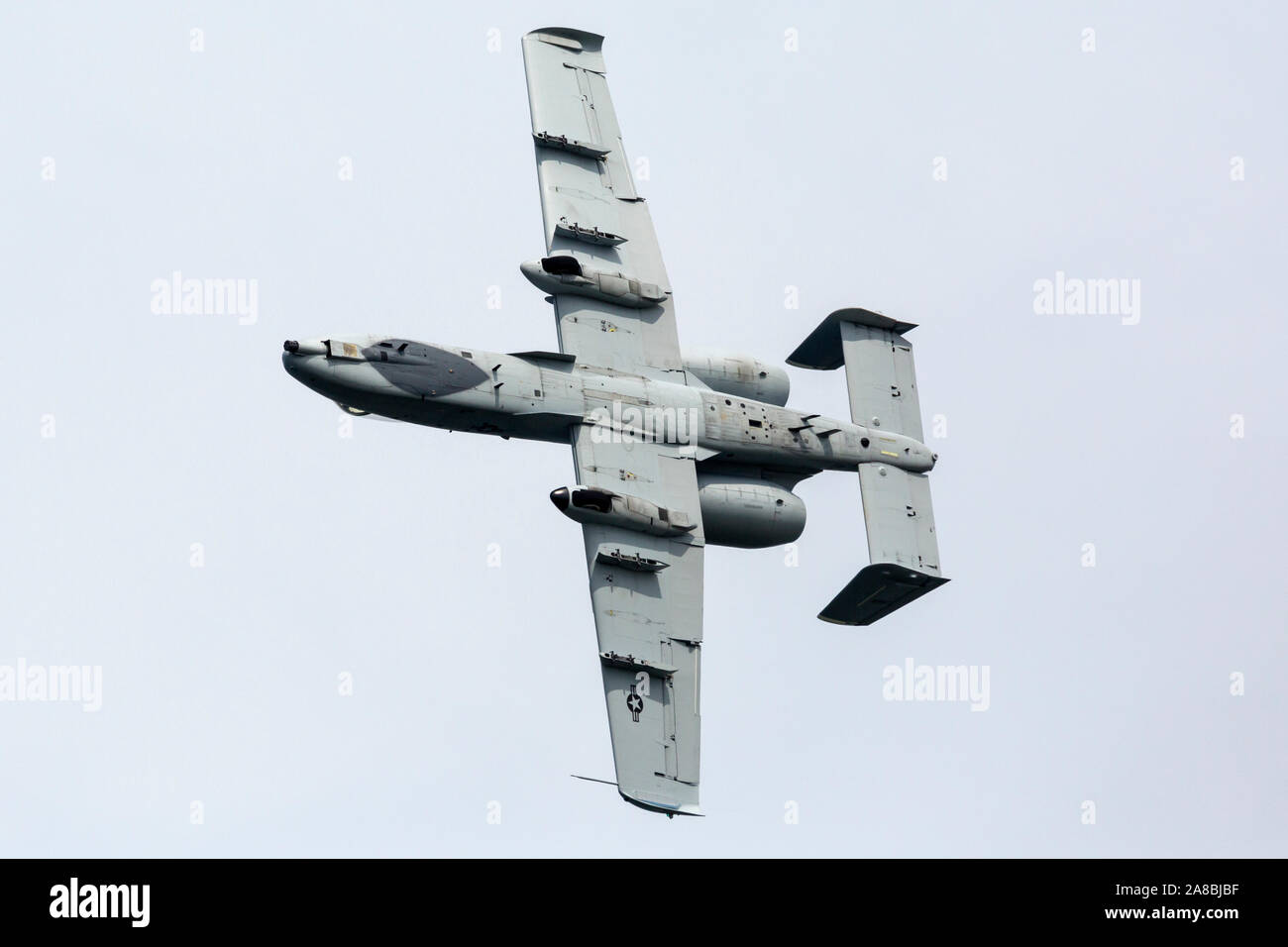 A United States Air Force A-10 Thunderbolt II 'Warthog' performs a demo ...