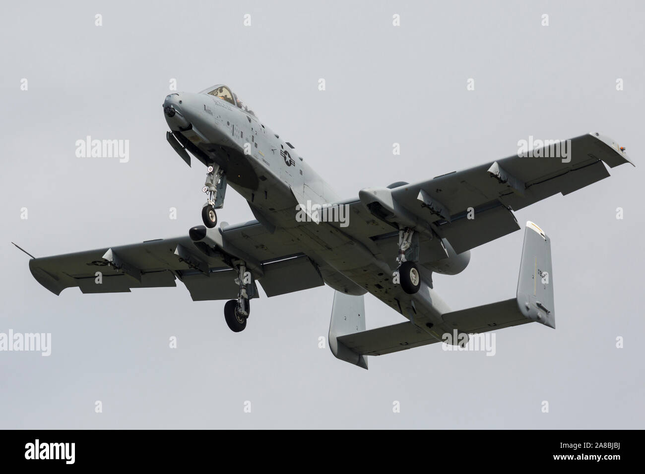 A United States Air Force A-10 Thunderbolt II 'Warthog' performs a demo ...